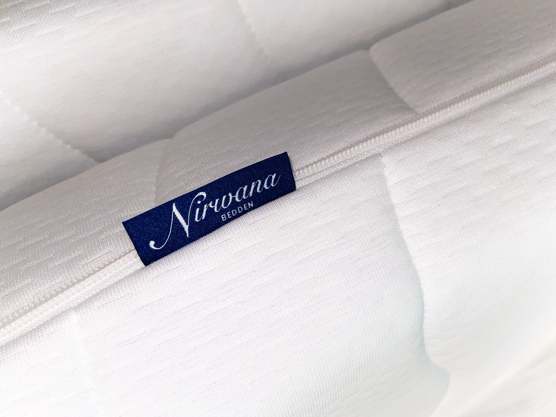 Nirwana Royal Dream koudschuimmatras - 200 x 110 x 21 cm - Obelink.nl