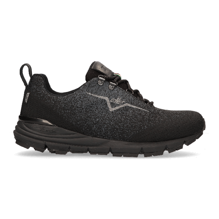 Lomer Spider Total Black wandelschoenen